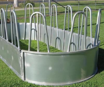 China 50*40*3mm Square Tube Cow Headlock 0.9m High ABS PP Steel For Horse Stable for sale