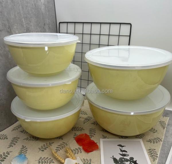 Quality Kitchen 5PCS Enamel Mixing Bowl Sets With PE Lid Cutom Logo Printing 0.5mm Thickness for sale
