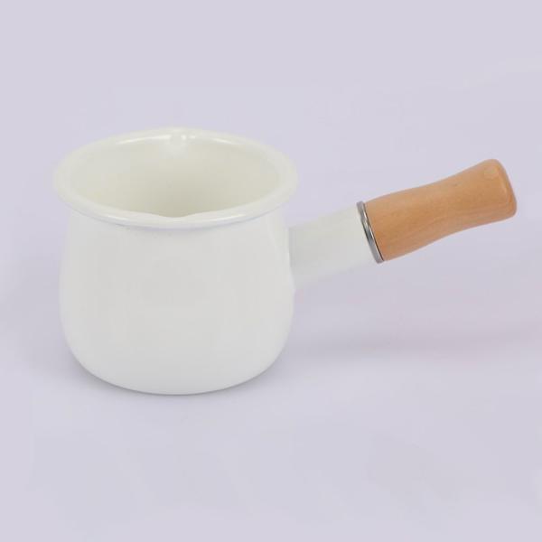 Quality Rolled Edge Rim 550ml Enamel Commercial Saucepan Crafted Using for sale