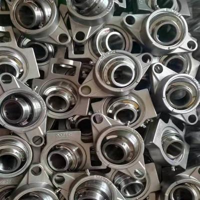 Cina Rifornimento UC UCT UCP del trattore dei cuscinetti del blocchetto di cuscino di acciaio inossidabile in vendita