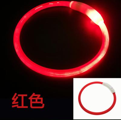 Cina Collare di cane d'ardore infiammante ricaricabile regolabile di USB dei collari di cane del LED in vendita