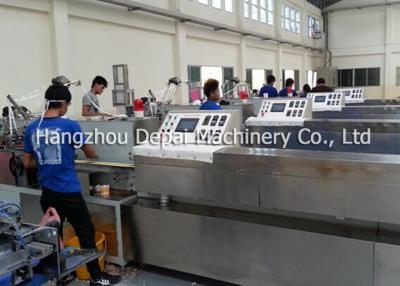 Cina Tampone di cotone tagliente medico che fa macchina con l'imballaggio della scatola quadrata in vendita