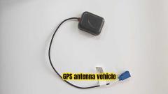GPS navigation antenna for vehicle