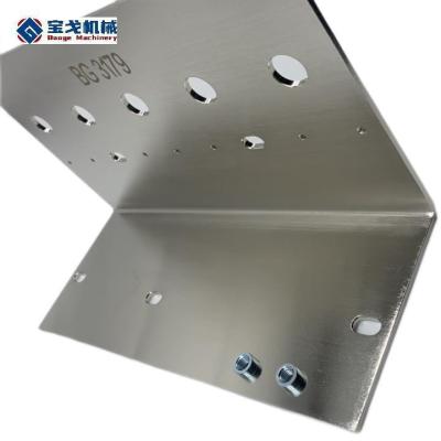 中国 B46 カスタマイズ 電気パネル 制御システム用の接続用のニッケル付バスバー 販売のため