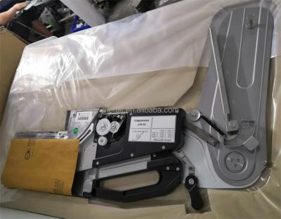 Cina Original new sme electronic feeder Hanwha feeder SME 16mm Feeder for HANWHA pick and place machine in vendita
