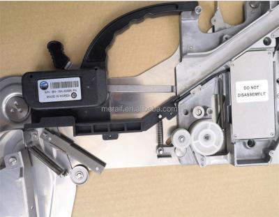 Cina ORIGINAL NEW SMT SAMSUNG SM 16MM FEEDER smt feeder 16mm for pick and place machine in vendita