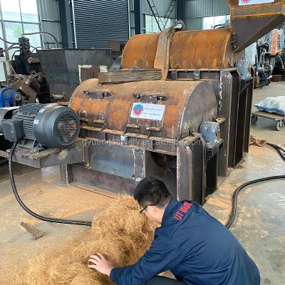 China Máquina de seda abierta de coco para el colchón marrón extractor de fibra de coco en el cortador de granjas en venta