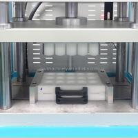 China Customized Shape Round Bath Bombs Making Machine with Automatic Hydraulic Presser for sale