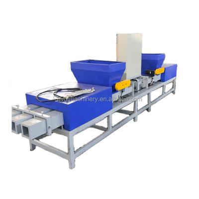 China Crie blocos de paletes de madeira perfeitos com máquina automática de 2 cabeças e reciclagem de serrada à venda