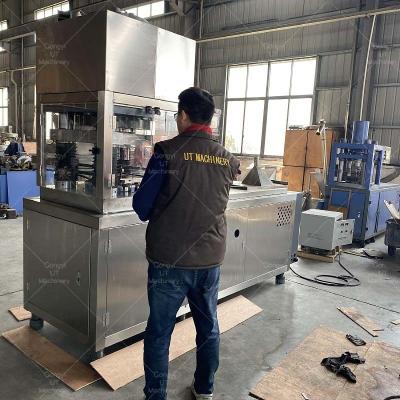 Cina La macchina idraulica per la produzione di palle di sale per il bagno La soluzione definitiva per la cura della pelle del corpo in vendita