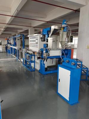 Cina Migliora la tua produzione con macchine di estrusione di corde a luce LED all'avanguardia in vendita
