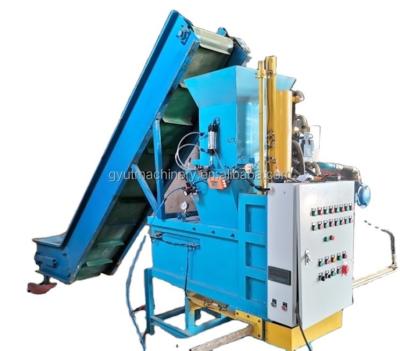China High Throughput Wood Sawdust Shavings Baler Press Bagging Machine for Horse Bedding for sale