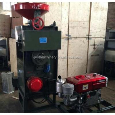 中国 コンパクトホワイトライス加工ゴムローラー 220V/380V電圧のライスフライリングマシン 販売のため