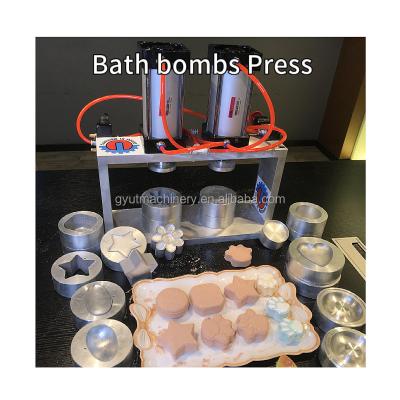 Cina Forma personalizzata Bomboni da bagno fatti in casa che fanno a mano Bomboni fissi Press Machine in vendita