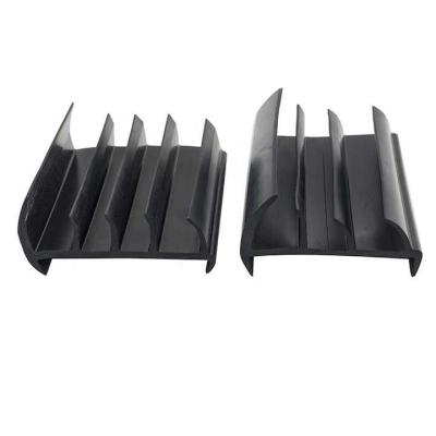 中国 高性能効率のためのカスタマイズされたブラックシリコンゴム部品 販売のため