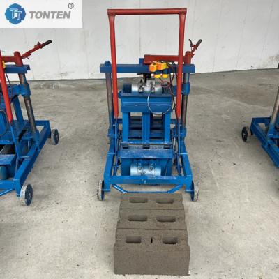 Cina Macchina mobile per la fabbricazione di mattoni Macchina manuale per la fabbricazione di blocchi di mattoni. in vendita