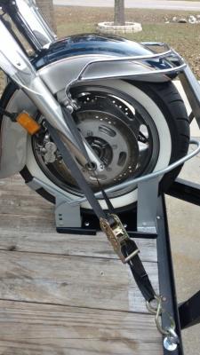 Cina Banco resistente dell'ascensore del motociclo 1500lbs del supporto del cuneo in vendita