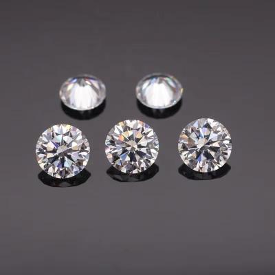 Cina 3A/5A Cubic Zirconia Loose Stones Brilliant Cut Round Shape White Color 6mm 8mm Gemstone in vendita