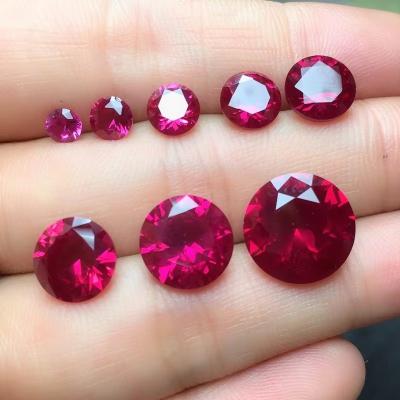 Cina Rubino di stile vintage Moissanite corindone sintetico forma di pera 2x3 mm a 10x14 mm pietra preziosa libera per la produzione di gioielli in vendita