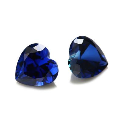 Cina Gems Loose Gemstone Heart Cut 3x3mm To 10x10mm 33# 34# Blue Sapphire Pietre sintetiche in vendita
