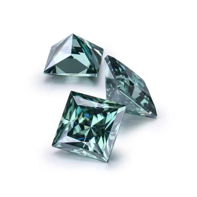 Cina Princess Cut 5.5x5.5mm 1 carato Moissanite VVS Colori Quadrato Brillante Diamante Libero in vendita