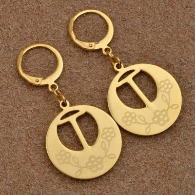 Cina Stivali di moda orecchini iniziali in argento sterling personalizzare gioielli 18K oro placcato orecchini di lettere di moda in vendita