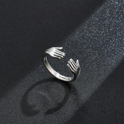 Cina Anello di Ring For Women 925 Sterling Silver Double Hand Shape del dito in vendita