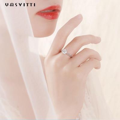 Cina Diamond Band Rings delle donne di Moissanite di festival di 22.1mm 2.52g Diamond Wedding Ring in vendita
