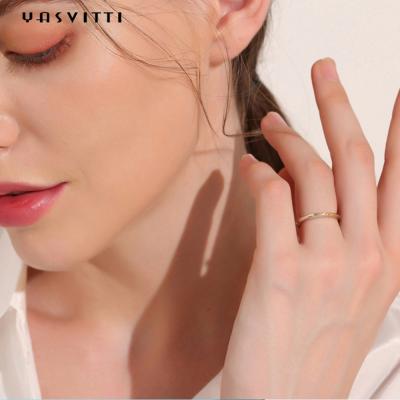 Cina SGS della banda di nozze di 0.21cm 0.07oz Mobius S925 Sterling Silver Couple Rings in vendita
