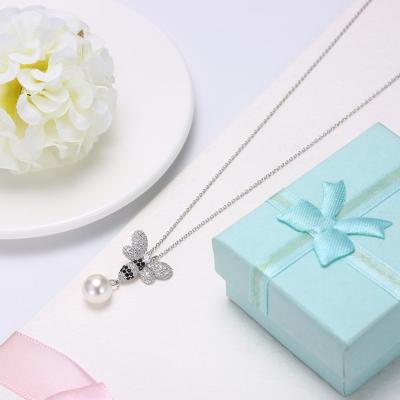 Cina Perla 3.93g Sterling Silver Jewelry Necklaces del cristallo 0.27in della farfalla del ODM di modo in vendita