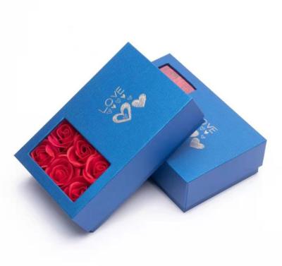 Cina contenitore d'imballaggio Ring Box di orecchino del contenitore di collana del contenitore di gioielli di 115*115*110 millimetro 0,406 chilogrammo Rose Flower Gift Jewelry Box in vendita