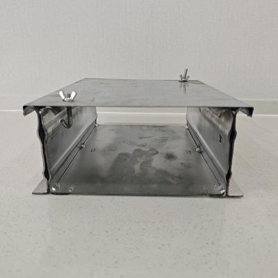 China Indoor Solid Bottom Type Cable Tray With Custom Length And Galvanized Finish for sale