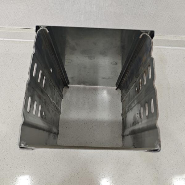 Quality Heavy Duty Rectangle Stainless Steel Cable Tray Wall Mounted With Corrosion for sale