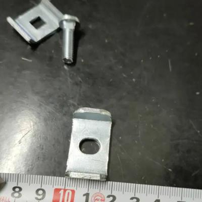 Cina Fittings per vassoi di cavi di acciaio resistenti al fuoco montati a parete in vendita