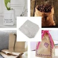 China Eco Friendly Printed Gift Wrapping Paper Bag Customized Logo for sale