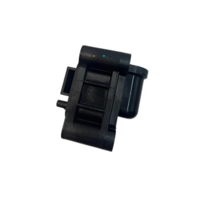 Cina Geely Binrui Motor Automotive System Accessori Separatore di olio raffreddamento OEM 1070005000 in vendita