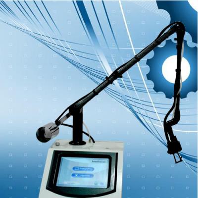 China Non-Invasive Co2 Fractional Laser Machine 10600nm For Rosacea And Scar Removal for sale