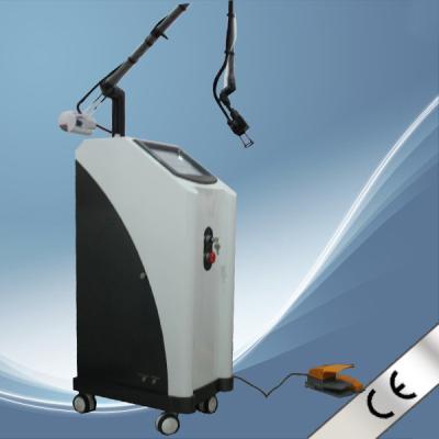 China Scar Removal 10600nm Co2 Fractional Laser Machine With Metal Laser Pipe for sale