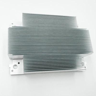 Cina Dissipatori di calore di alluminio su ordinazione dei pezzi meccanici di CNC per transito della ferrovia in vendita