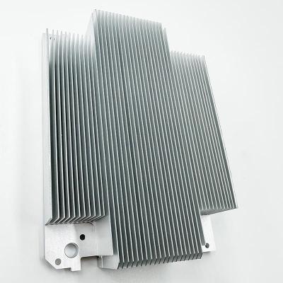 Cina Dissipatori di calore di alluminio su ordinazione dei pezzi meccanici di CNC per transito della ferrovia in vendita