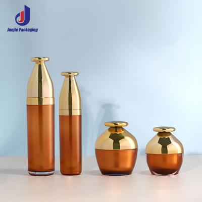 Cina Siero per la cura della pelle Bottiglie cosmetiche di lusso 30 ml 50 ml 100 ml 110 ml Crema per il viso Bottone per imballaggio in vendita
