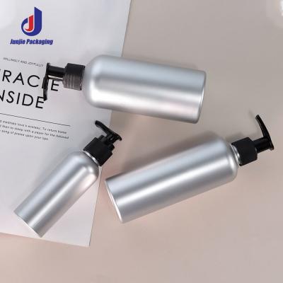 China PET Silver Shampoo Bottle 100ml 240ml 250ml Plastic Spray Bottles For Hair Care Shower Gel for sale
