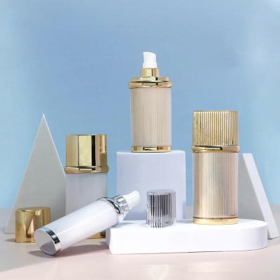 China Botelha de spray de protetor solar cosmético de 30 ml Botelha de tampa de parafuso de plástico de 50 ml Para proteção solar à venda