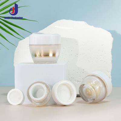 China Customized Cosmetic Packaging Set 40ml 100ml 130ml Acrylic Jar With Lid for sale
