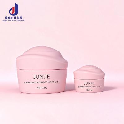 China PP Round Jars Colored Plastic Jars Plastic Skincare Packaging Eye Round 4g 15g Cosmetic Jars for Cosmetics Industry Packaging for sale