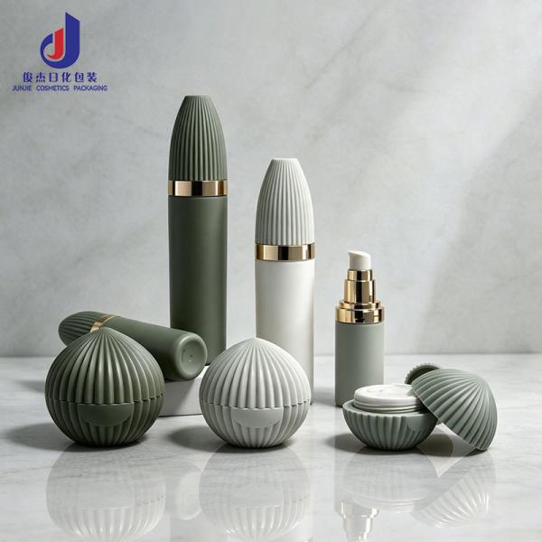 Quality 30ml 50ml 100ml 110ml Luxury Acrylic Lotion Bottles Pump Sprayer Skin Care Cosmetic Plastic Packaging Set for sale