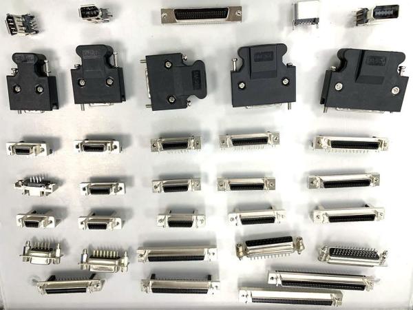 Quality SCSI Connector 14 20 26 36 50pin Solder Male SCSI Connector With Screws Type for sale