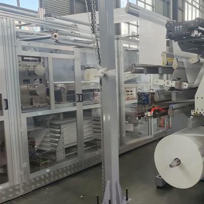 China Máquina de fabricación de pañales para adultos con sistema de control opcional en venta