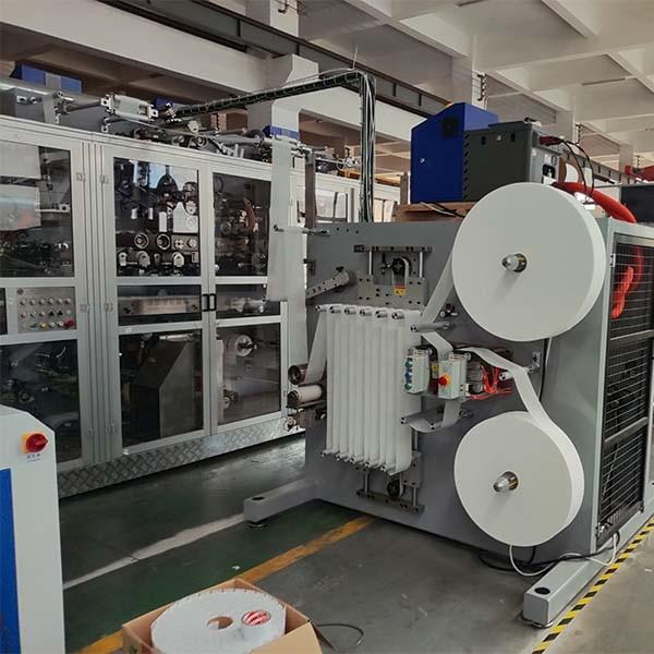 Quality High Speed Diaper Manufacturing Machine PLC Control Customizable for sale