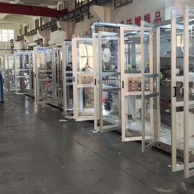 China Máquina de fabricación de servilletas sanitarias de alta velocidad estable 1200PCS/minuto con CE en venta
